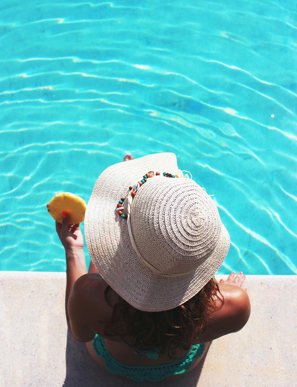 A Refreshing Oasis - Westin Anaheim Resort | Bella’s Splash Pool Bar